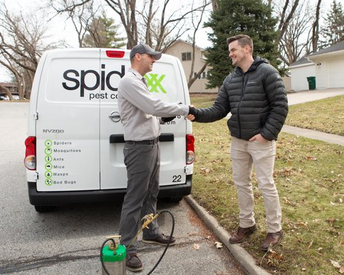 SPIDEXX PEST CONTROL - Updated July 2025 - 14 Photos - 5625 State Farm ...