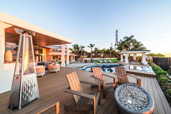 EVERYWHERE OUTDOOR - Updated January 2026 - 285 Photos & 14 Reviews ...