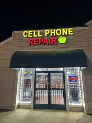 CELL PHONE PLACE - Updated April 2025 - 79 Photos & 16 Reviews - 1390 ...