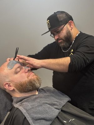 HAMMER & NAILS - NAPERVILLE - Updated October 2025 - 24 Photos - 790 ...