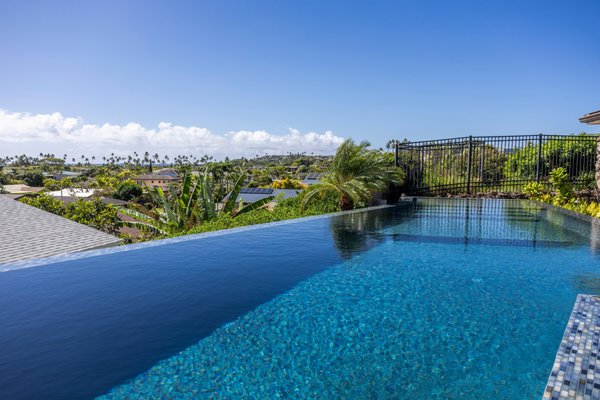 OASIS POOL AND SPA - Updated October 2025 - 13 Photos - 2077 Makiki Pl ...