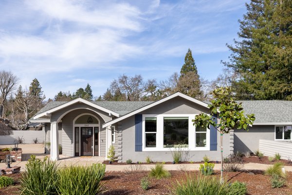 COREY HILL - THE SEXTON GROUP - Updated August 2024 - 11 Photos - 3369 ...