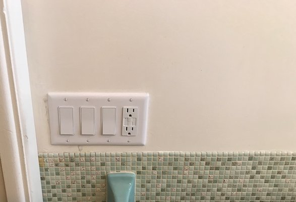 Red Royal Electric - Updated January 2026 - 93 Photos - 115 Reviews ...