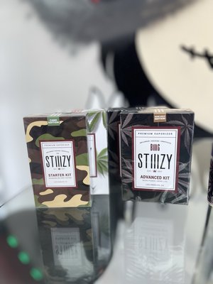 SMOKII MONKEY - Updated October 2025 - 62 Photos - 7732 Forest Ln ...