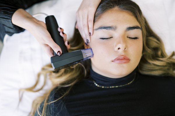 DIVINE AESTHETICS MED SPA - 20 Photos - 6830 S Rainbow Blvd 130, Las ...