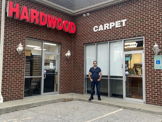 PRICECO FLOORS - Updated December 2025 - 80 Photos & 76 Reviews - 107 ...