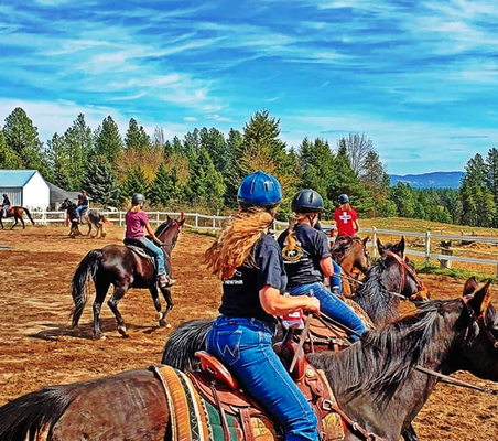 PNW GUIDED TRAIL RIDES - Updated April 2025 - 43 Photos - 3402 N ...