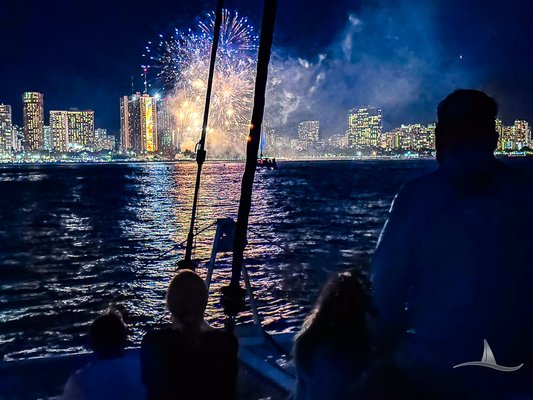 PAU HANA SAILING - 40 Photos - 1651 Ala Moana Blvd, Honolulu, Hawaii - Boat Tours - Phone Number ...