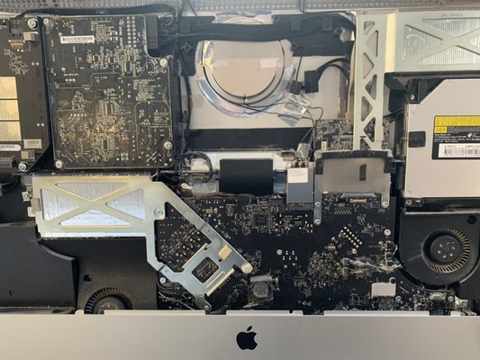 COMPUTER WORLD - Updated November 2024 - 146 Photos & 595 Reviews ...