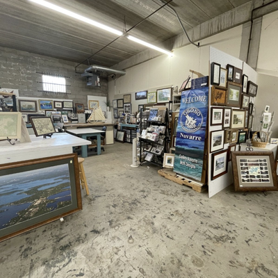 GALLERY NAVARRE - Updated 2024 - 4310 Shoreline Dr, Spring Park ...