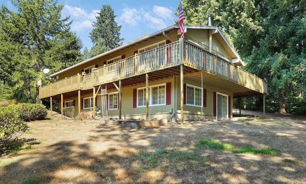 GOLD STANDARD CONSTRUCTION - Updated March 2024 - 21 Photos - Portland ...