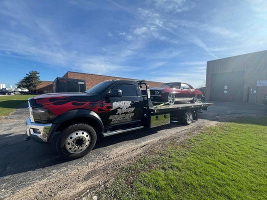 SNATCH N RECOVERY - Updated June 2024 - 15 Photos - 463 S Vista Ave ...