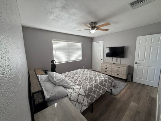 MR MARK HANDYMAN SERVICES - Updated June 2025 - 16 Photos - 1190 Calle ...