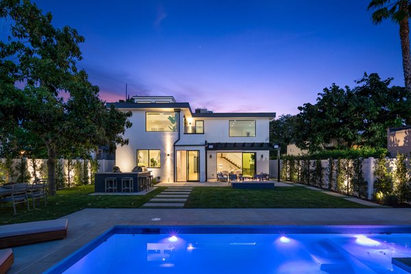 ELEVATION BUILDERS - Updated January 2026 - 47 Photos - Los Angeles ...