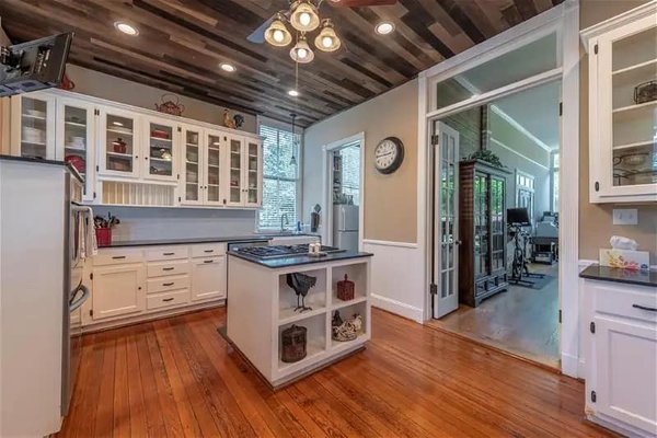 COWBOY CONSTRUCTION - Updated September 2024 - 20 Photos - 1272 ...