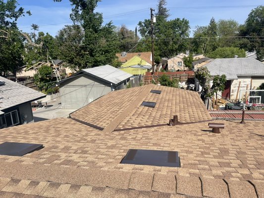 UNIVERSAL ROOFING - Updated September 2025 - 104 Photos & 36 Reviews ...