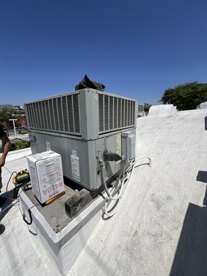 IGLOO AIR CONDITIONING & HEATING - Updated March 2026 - 43 Photos & 12 ...