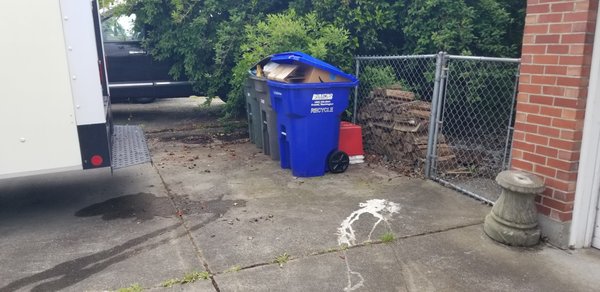 GREEN EARTH REMOVAL - Updated April 2026 - 17 Photos & 10 Reviews ...